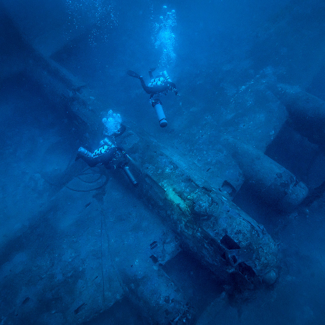 B-17 Diving Center ISSA - Scuba Diving Vis Croatia